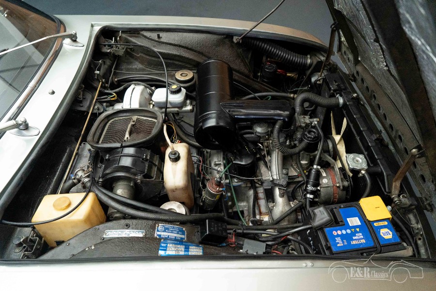 Lancia Flavia Coupé 2000 | Restauriert | Überholter Motor | Geschichte ...