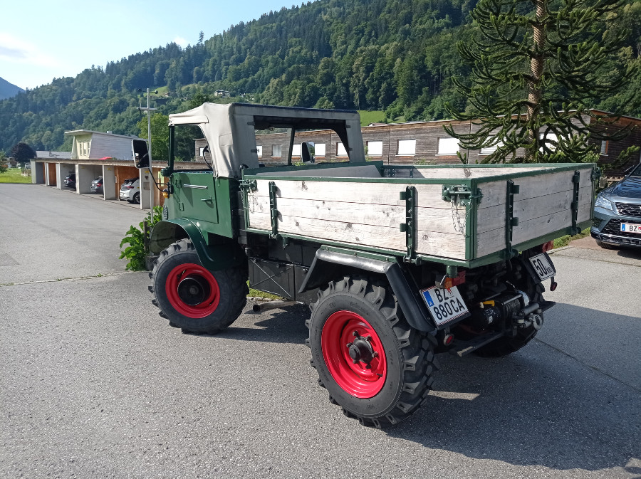 Unimog 411 Cabrio