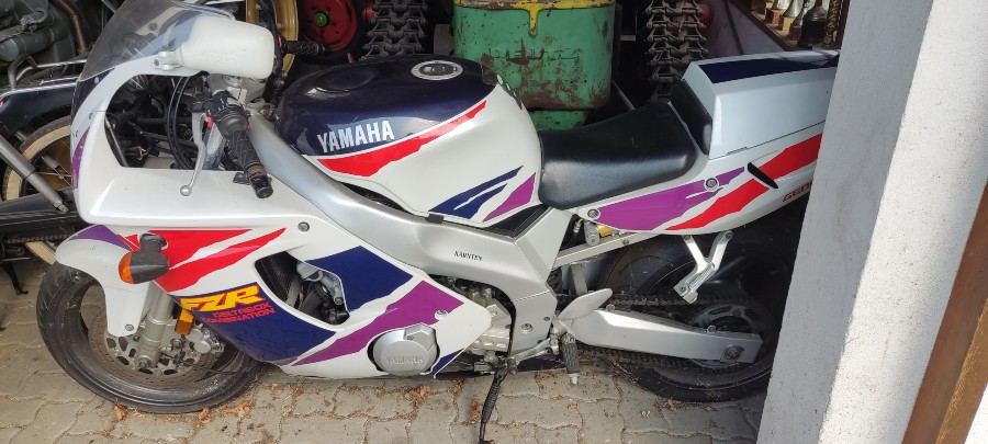 Gebraucht: Yamaha FZR 600 FZR 600R kann gerne in Maria Rojach vor Ort ...