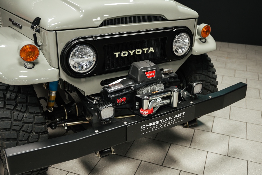 Toyota Land Cruiser FJ40 in perfektem Zustand - Classic Oldtimer
